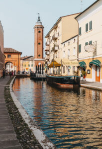 Comacchio: Die unberührte Lagunenstadt an der Adria