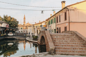 Comacchio: Die unberührte Lagunenstadt an der Adria